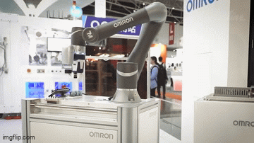 Maximizing Efficiency with Cobots: The Future of Collaborative Automation