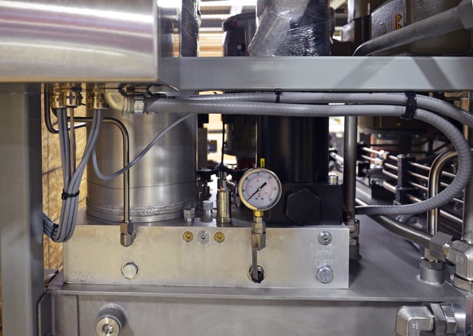 Electrostatic Discharge (ESD) in Hydraulic Systems